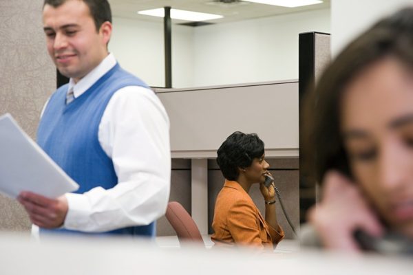 Selling in a Busy Call Center: What You Need To Know